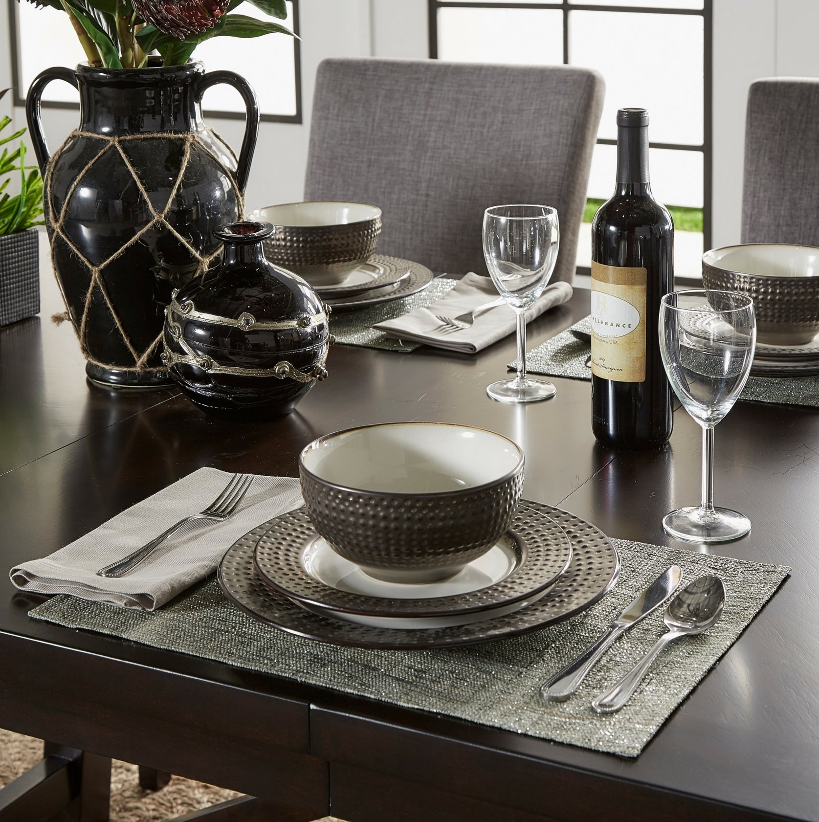 Set the Perfect Dinner Party Tablescape – iNSPIRE Q Home